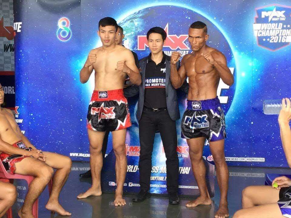 Lutador muriaeense de muaythai vence luta na Tailândia