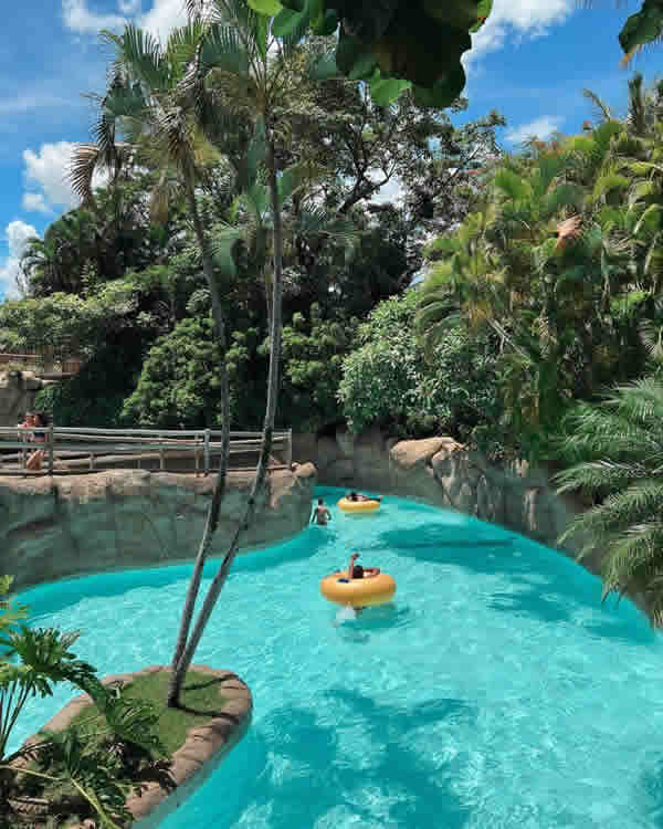 Excursão para Caldas Novas com ida ao Hot Park saindo de Muriaé